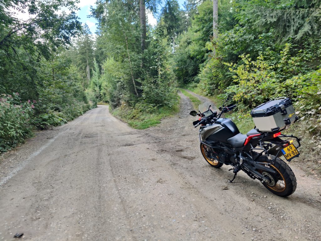 Byebye QJMotor SRT 800 SX Touring - Kicxstart